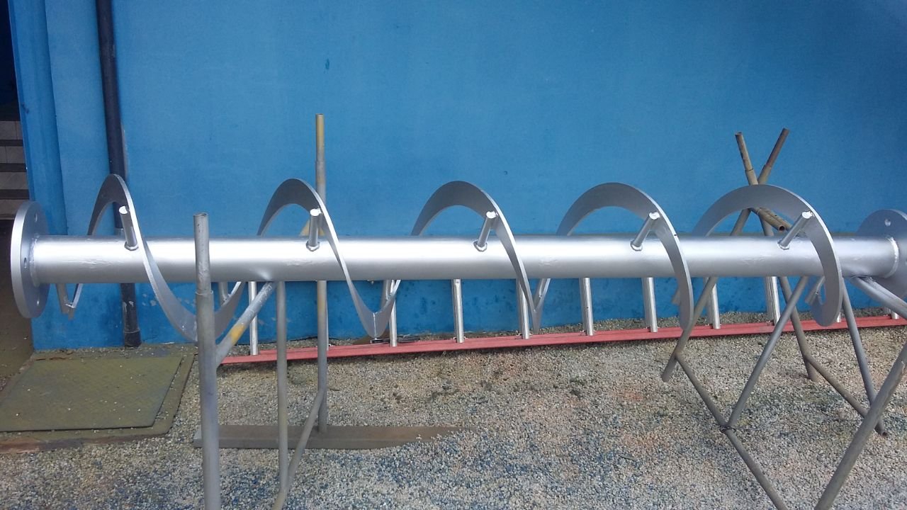 Transportador helicoidal – Montcal – Fabricação e Montagem Industrial ...
